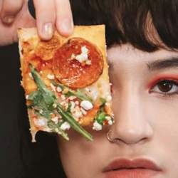 &pizza Restaurant App $5 Free Credit and $5 Referral Rewards